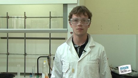 Faire l'expérience du dentifrice de l'éléphant - Minutefacile.com