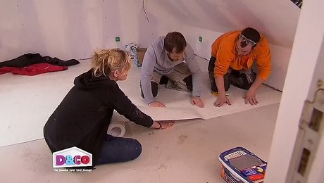Poser un sol en PVC auto-adhésif - Minutefacile.com